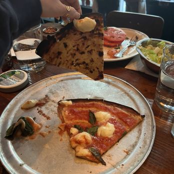 PARLOR PIZZA BAR - RIVER NORTH - Updated July 2024 - 537 Photos & 418 ...