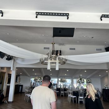 COCO PALM RESTAURANT - 1929 Photos & 1385 Reviews - 1600 Fairplex Dr ...