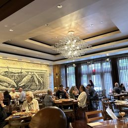 MERIL - Updated August 2025 - 2488 Photos & 1225 Reviews - 424 Girod St ...