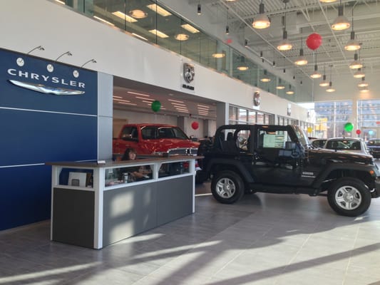 ISLINGTON CHRYSLER FIAT - Updated December 2025 - 43 Photos & 45 ...