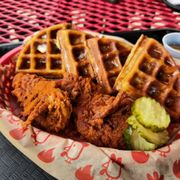 URBAN BIRD HOT CHICKEN - 275 Photos & 188 Reviews - 12719 Fm 1960 ...