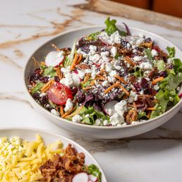 BIRDIE’S BARROOM AND KITCHEN - Updated October 2025 - 235 Photos & 129 ...