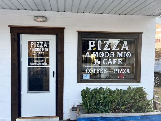 PIZZA A MODO MIO & CAFE - Updated October 2025 - 23 Photos & 15 Reviews ...