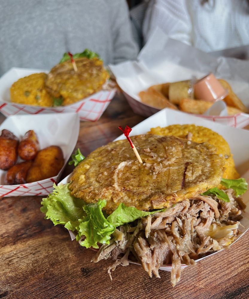 THE JIBARITO STOP - 426 Photos & 412 Reviews - 1646 W 18th St, Chicago ...