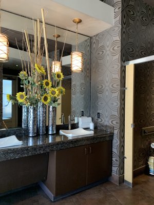 LOCAL 463 URBAN KITCHEN - 191 Photos & 188 Reviews - 1000 Highland ...