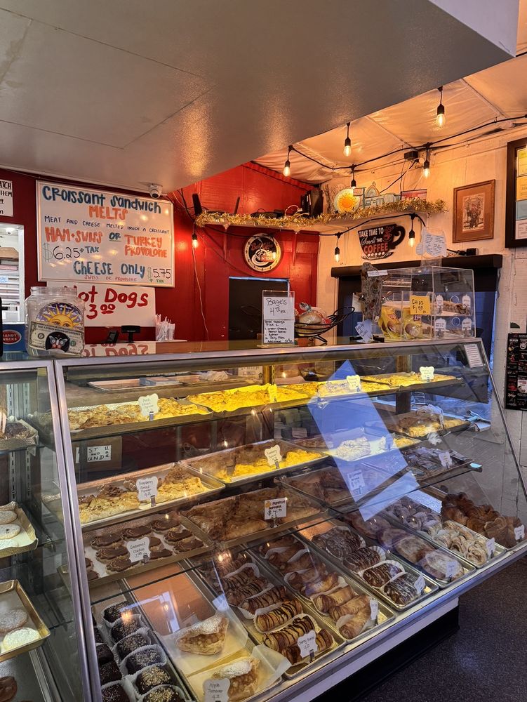 SUN-N-BUNS BAKERY & ESPRESSO BAR - Updated August 2025 - 320 Photos ...