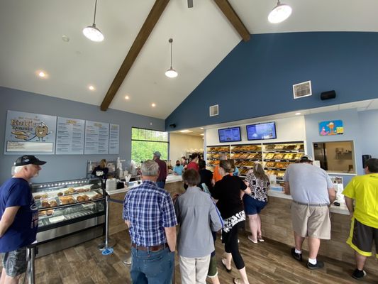 NEIL’S DONUTS - Updated August 2024 - 159 Photos & 104 Reviews - 211 S ...