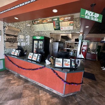 WINGSTOP - Updated January 2025 - 24 Photos & 46 Reviews (1.7 stars ...