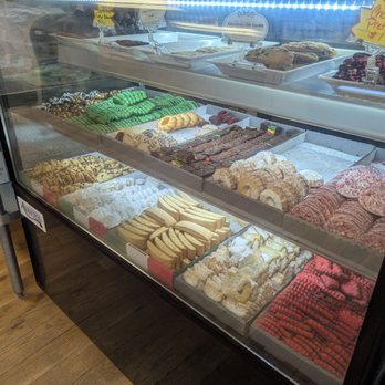 ROCCO’S MARKET & DELI - Updated January 2026 - 16 Photos & 15 Reviews ...