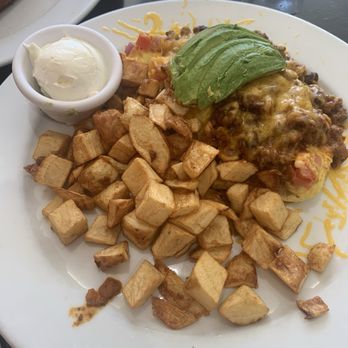 BEA BEA’S - Updated July 2024 - 5120 Photos & 4536 Reviews - 353 N Pass ...