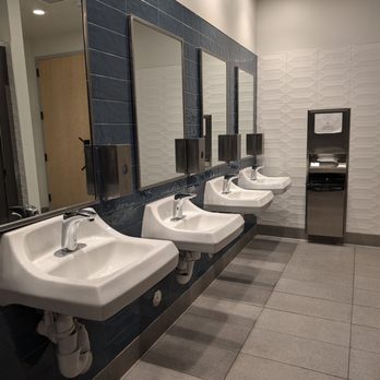 EL CENTRO PUBLIC LIBRARY - Updated October 2025 - 12 Photos - 1140 ...