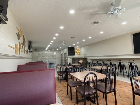 DUNDEE DOWNTOWN PIZZA - Updated July 2025 - 14 Photos & 38 Reviews ...