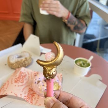 MOONBRIDGE DOUGHNUT STUDIO - Updated November 2024 - 378 Photos & 198 ...