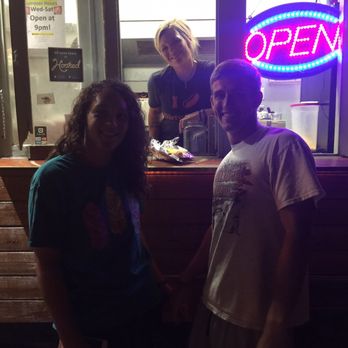 THE CURTY SHACK - Updated December 2025 - 15 Photos - 402 S Washington ...