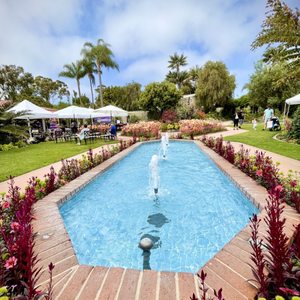 GOLDEN WEST COLLEGE LIBRARY - Libraries - 15744 Goldenwest St ...