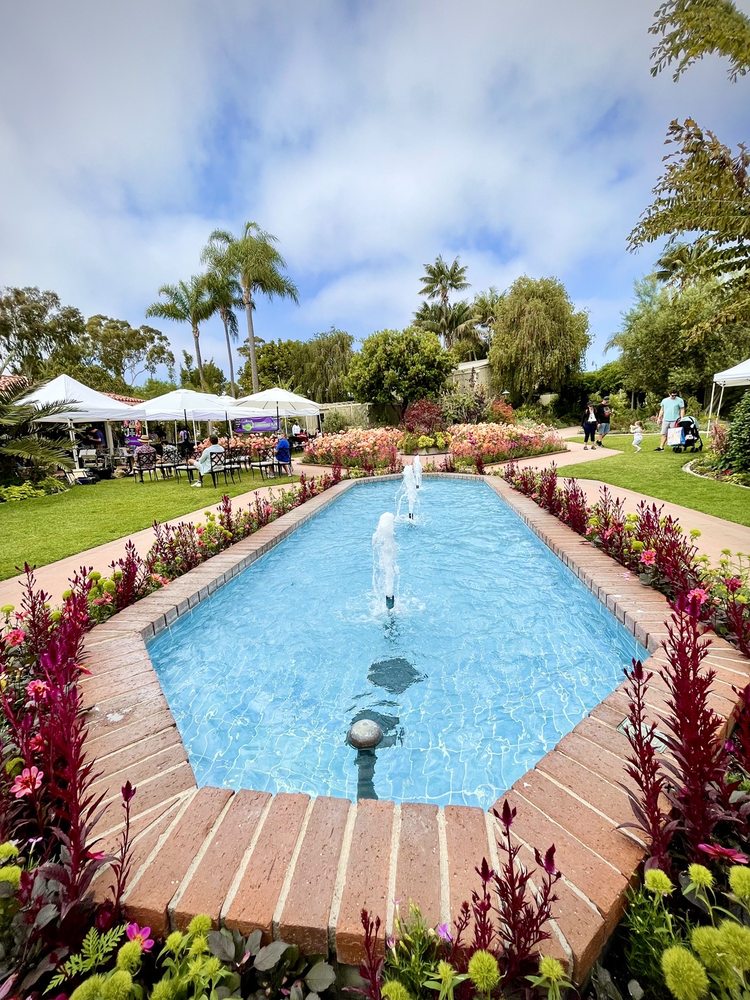 SHERMAN LIBRARY & GARDENS - 2125 Photos & 327 Reviews - 2647 E Coast ...