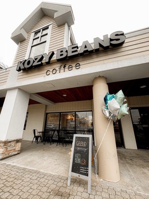 KOZY BEANS COFFEE - Updated January 2026 - 100 Photos & 75 Reviews - 2211 Defense Hwy, Crofton ...