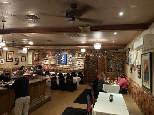 ROSE MARIE’S - Updated November 2024 - 76 Photos & 147 Reviews - 26 E ...