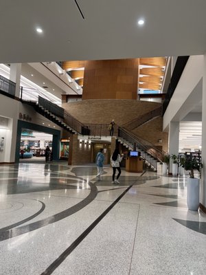 CARMEL CLAY PUBLIC LIBRARY - Updated September 2025 - 112 Photos & 46 ...