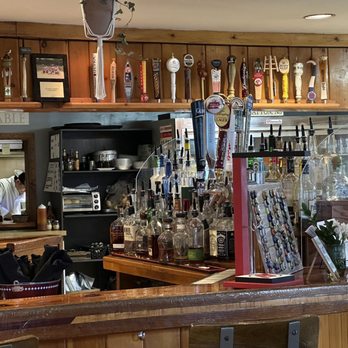 LAYTON HOTEL TAVERN - Updated December 2025 - 61 Photos & 58 Reviews ...