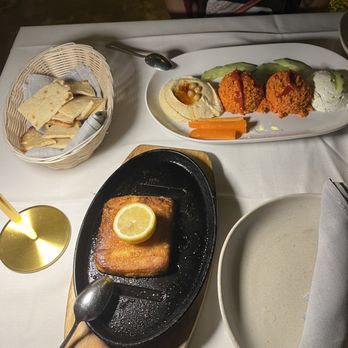 ZOI RESTAURANT & LOUNGE - Updated 2024 - 316 Photos & 128 Reviews ...