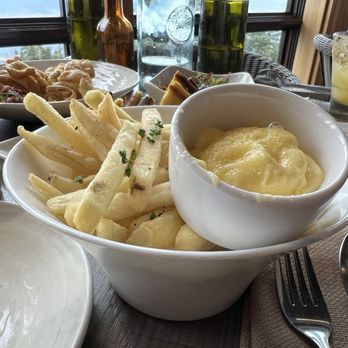 TEN 3 - Updated July 2024 - 587 Photos & 334 Reviews - 30 Tramway Rd NE ...