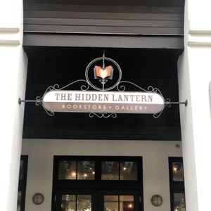THE HIDDEN LANTERN BOOKSTORE - 34 Photos & 15 Reviews - Bookstores - 84 N Barrett Sq, Rosemary ...