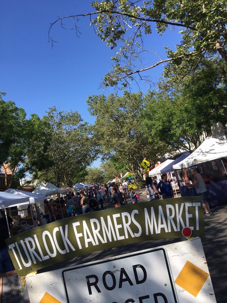 TURLOCK FARMER’S MARKET - 10 Photos - Farmers Market - S Broadway St ...