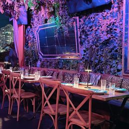 LIQUE MIAMI - Updated June 2025 - 542 Photos & 464 Reviews - 3957 NE ...