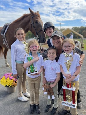 VICTORY STABLES - Updated January 2025 - 51 Photos & 10 Reviews (4.2 ...