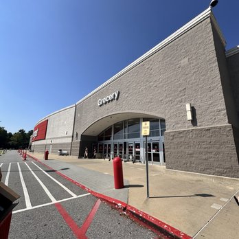 TARGET - Updated December 2025 - 47 Photos & 39 Reviews - 1525 Market ...