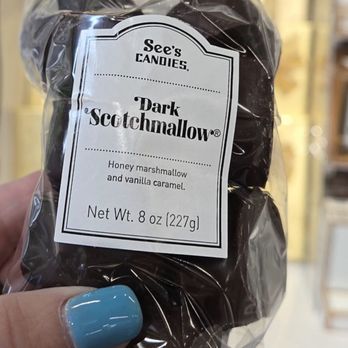 SEE’S CANDIES - Updated October 2025 - 96 Photos & 14 Reviews - 517 NW ...