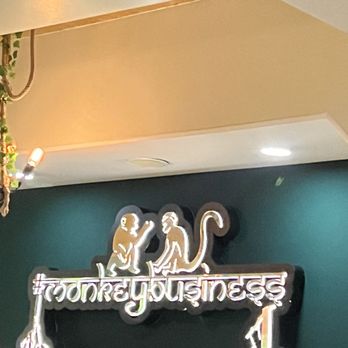 FOUR MONKEYS - Updated December 2025 - 274 Photos & 132 Reviews - 83 ...