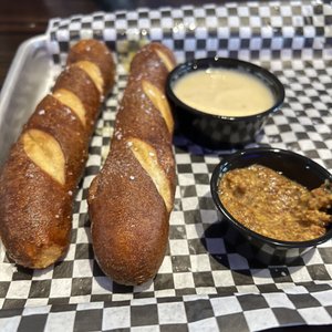 ONE GENNY - Updated July 2024 - 84 Photos & 72 Reviews - 1 Genesee St ...