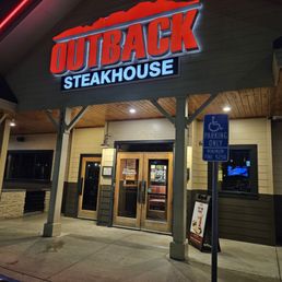 OUTBACK STEAKHOUSE - Updated January 2026 - 832 Photos & 739 Reviews ...