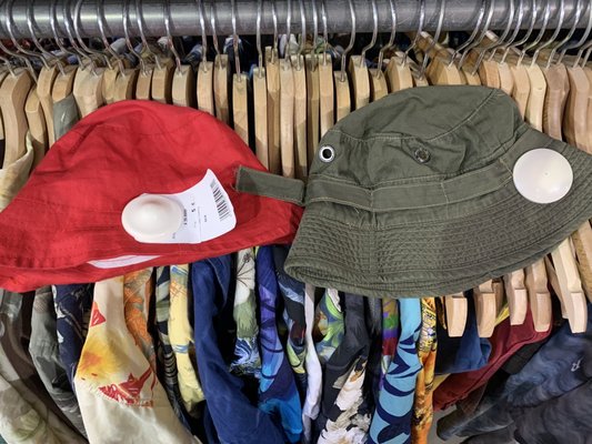 KILO SHOP - Updated August 2024 - 74 Photos & 52 Reviews - 69 rue de la ...