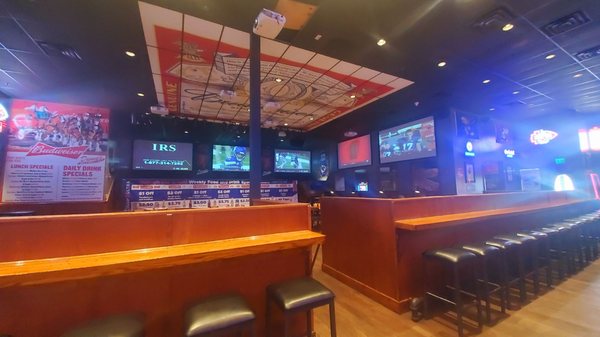 DANNY’S BAR & GRILL - 31 Photos & 114 Reviews - 10940 Parallel Pkwy ...