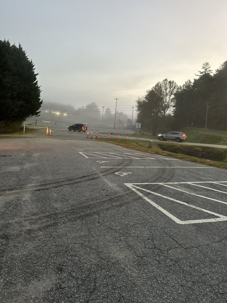 SMOKY MOUNTAIN HIGH SCHOOL - Updated October 2024 - 100 Smoky Mountain ...