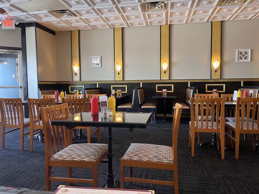 RUM RUNNERS CAFE - Updated October 2025 - 27 Photos & 40 Reviews - 2318 ...