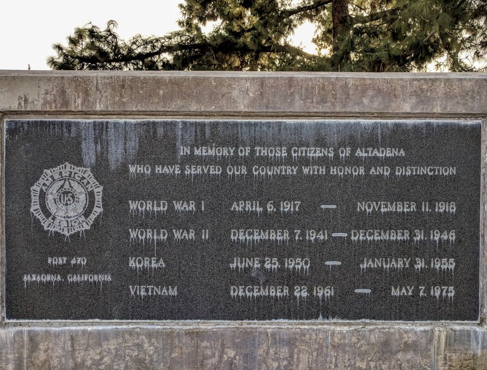 ALTADENA TRIANGLE PARK - Updated December 2024 - 15 Photos - 800 E ...