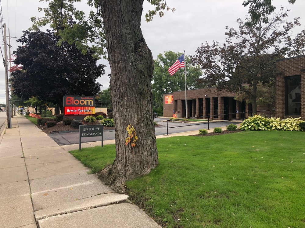 BLOOM CREDIT UNION WYOMING - 1414 Burton St SW, Wyoming, Michigan ...