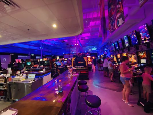 CAPTAIN CRAZY’S PARADISE - Updated December 2025 - 31 Photos & 13 ...