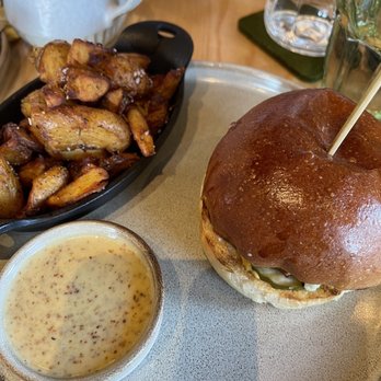 HELLO MONTY - Updated April 2025 - 167 Photos & 99 Reviews - 306 W Main ...