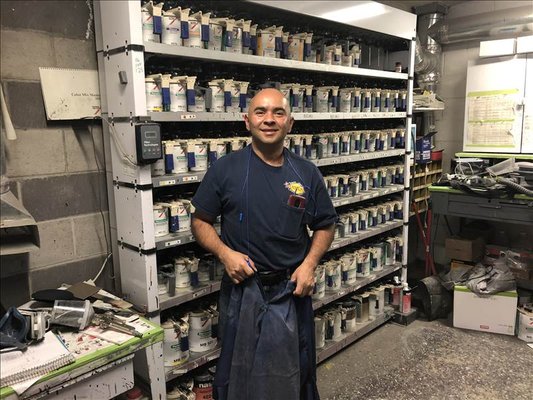 DIAMOND AUTO BODY - Updated December 2025 - 48 Photos & 123 Reviews ...