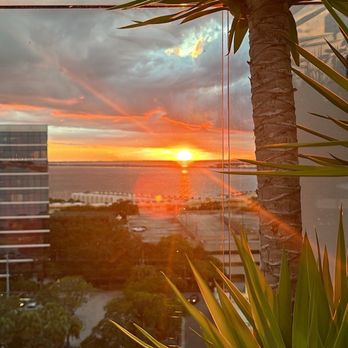 CASA CAMI - Updated August 2024 - 223 Photos & 80 Reviews - 2545 N ...