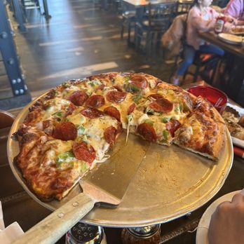 PAISANS PIZZERIA & BAR - Updated May 2025 - 310 Photos & 539 Reviews ...