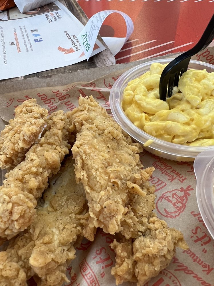 KFC - Updated August 2025 - 10 Photos & 51 Reviews - 920 Washington Way ...