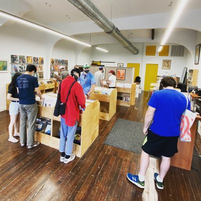 SOUND HOUSE RECORDS - Updated December 2025 - 10 Photos - 52 King St ...