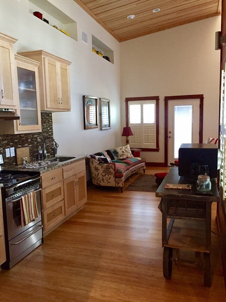 LAUGHING PINES BED & BREAKFAST COTTAGES - Updated July 2025 - 48 Photos ...