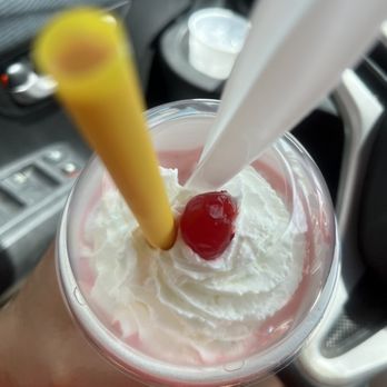 SURFIN’ TURTLE ICE CREAM SHOPPE - Updated April 2025 - 76 Photos & 114 ...